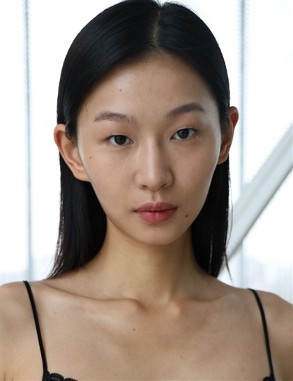 WONDERWALL MANAGEMENT - women-newfaces